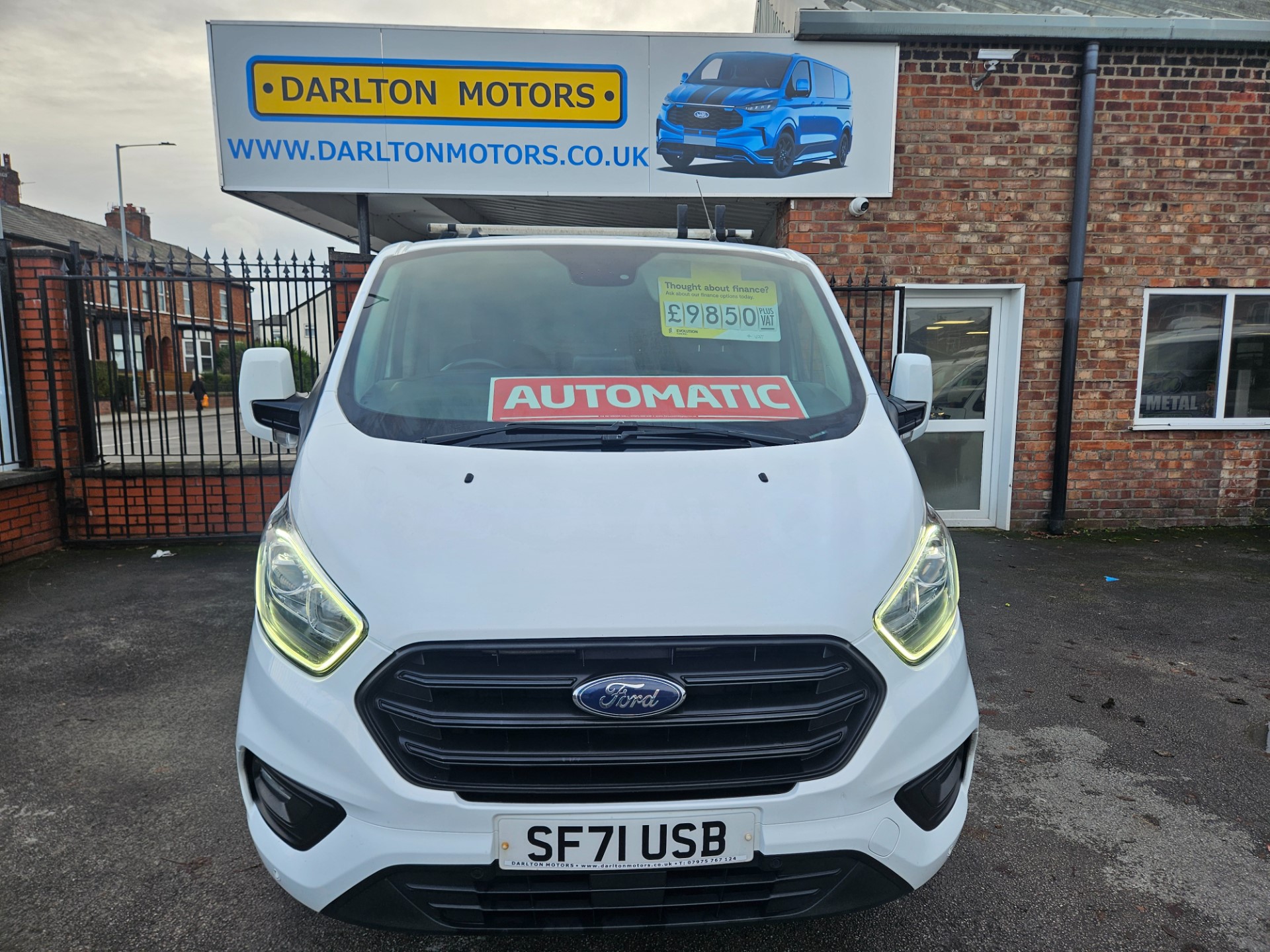 Used Ford Transit Custom for sale in Stockport, Greater Manchester ...