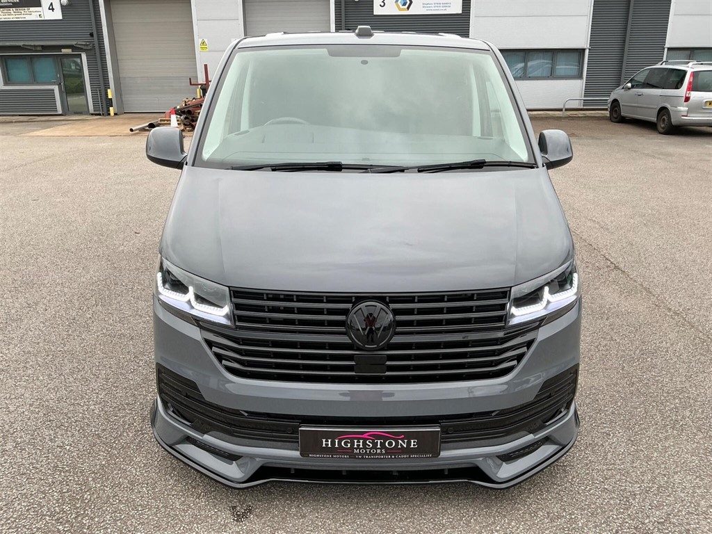 Used Volkswagen Transporter SPORTLINE EDITION R KOMBI for sale in ...