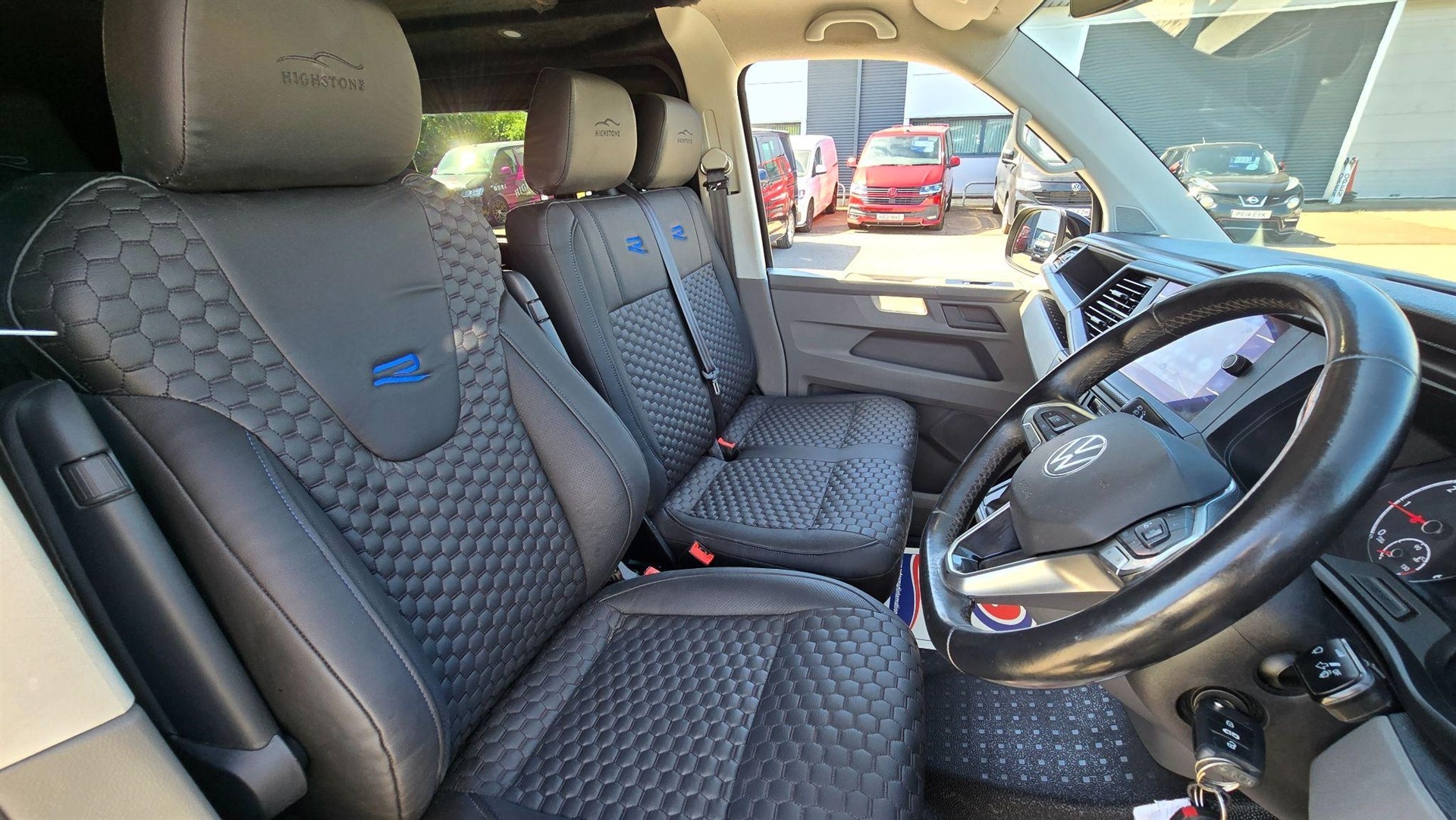 Used Volkswagen Transporter SPORTLINE EDITION R CAMPER 4 BERTH DSG for ...