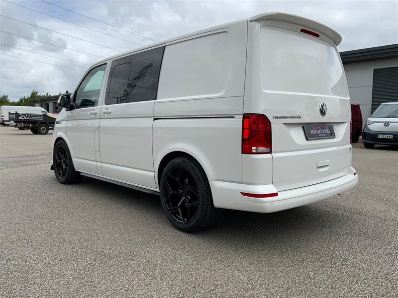 Used Volkswagen Transporter SPORTLINE EDITION R KOMBI T30 for sale in ...
