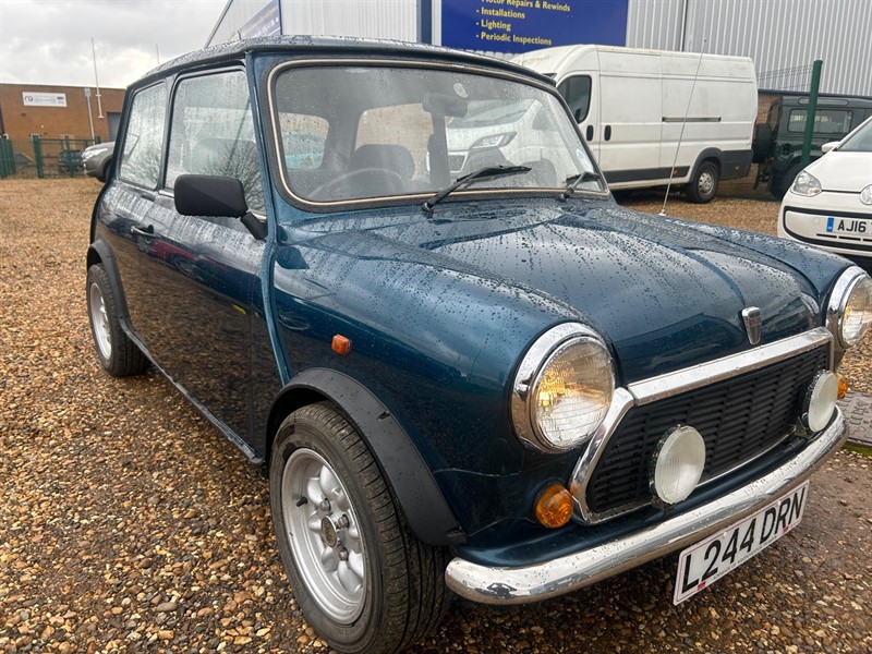 Used Cars & Workshop Rushden, Northamptonshire | Quality Selection ...