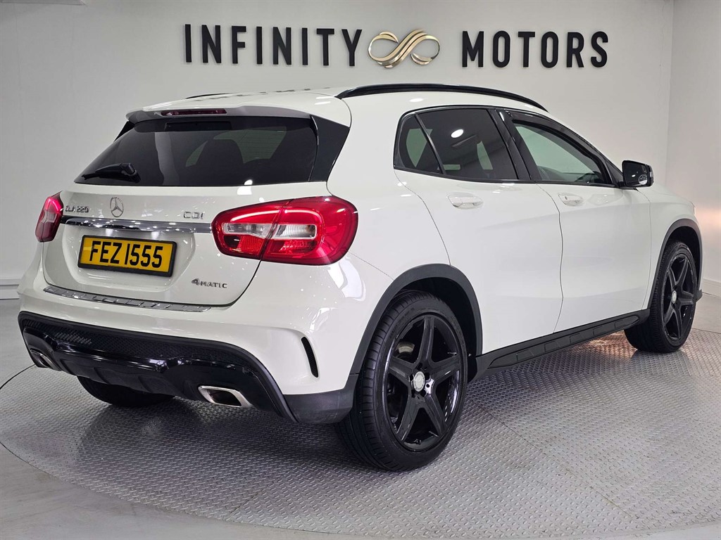 Used Mercedes GLA220 AMG Line CDi 4Matic Auto 4WD for sale in Swindon ...