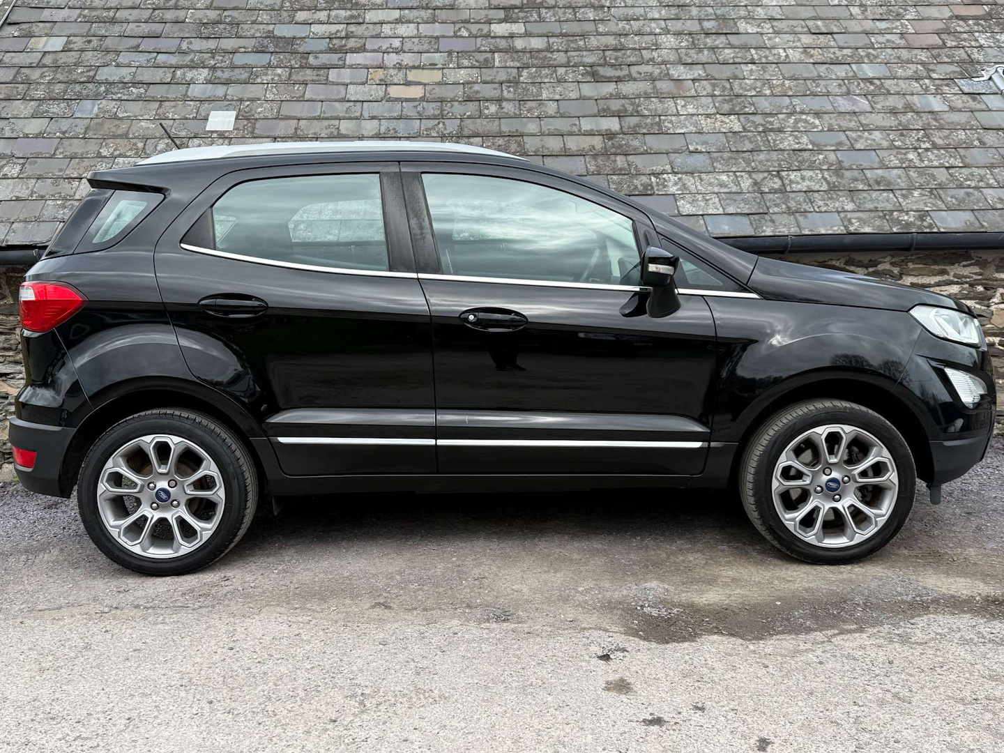 Used Ford EcoSport Titanium for sale in Llandudno Junction, Conwy ...