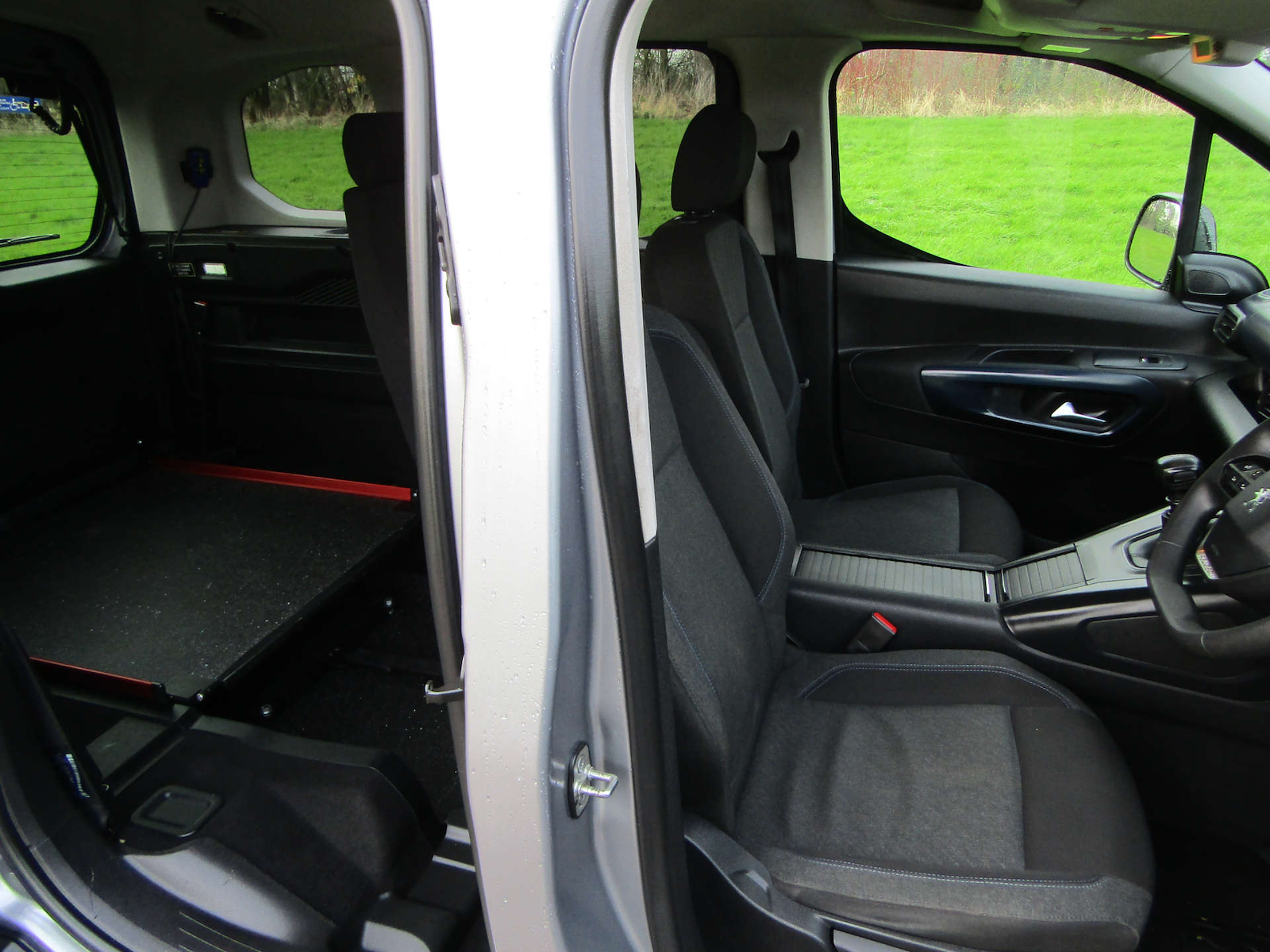 Used Peugeot Rifter Horizon Hdi Wheelchair Accessible Vehicle WAV for ...