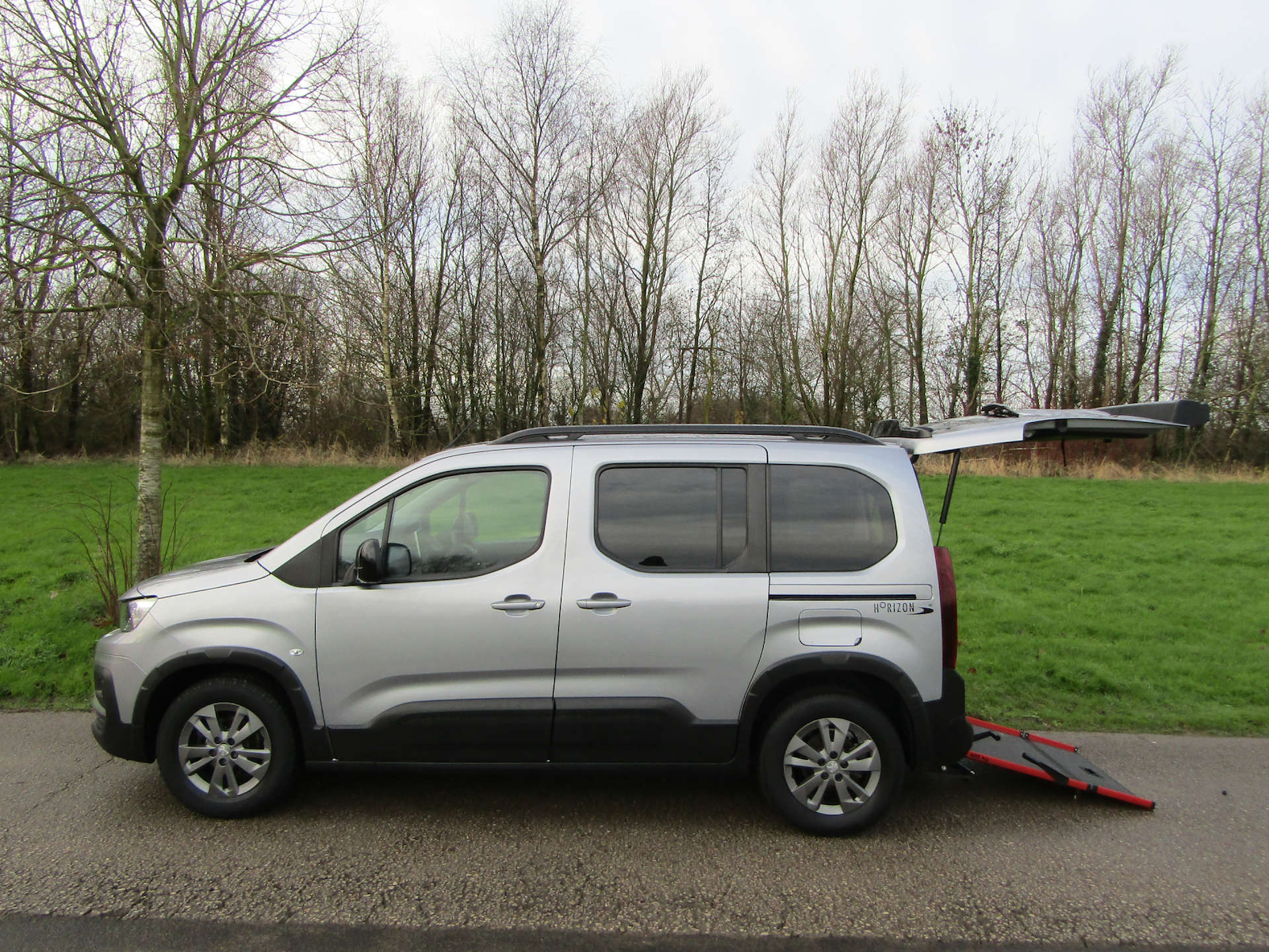 Used Peugeot Rifter Horizon Hdi Wheelchair Accessible Vehicle WAV for ...