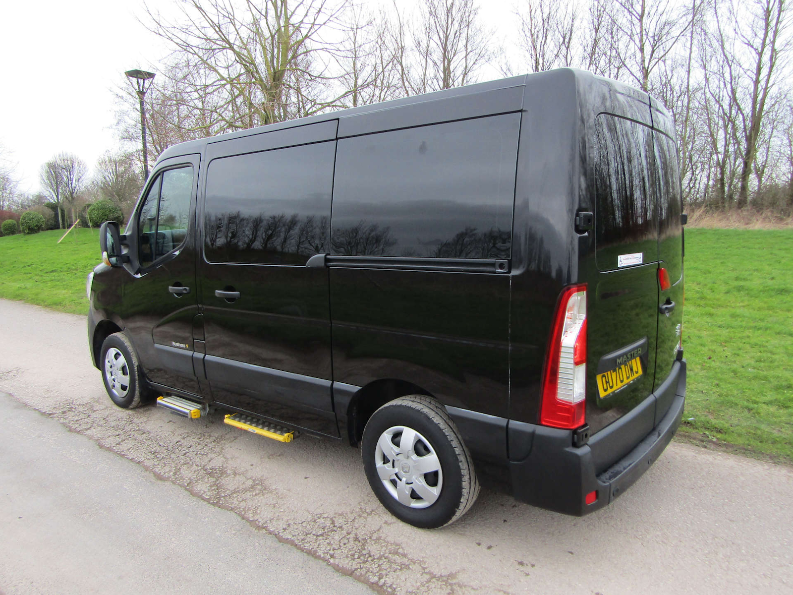 Used Renault Master SL28 *9,000 MILES * NEW SHAPE * Wheelchair ...