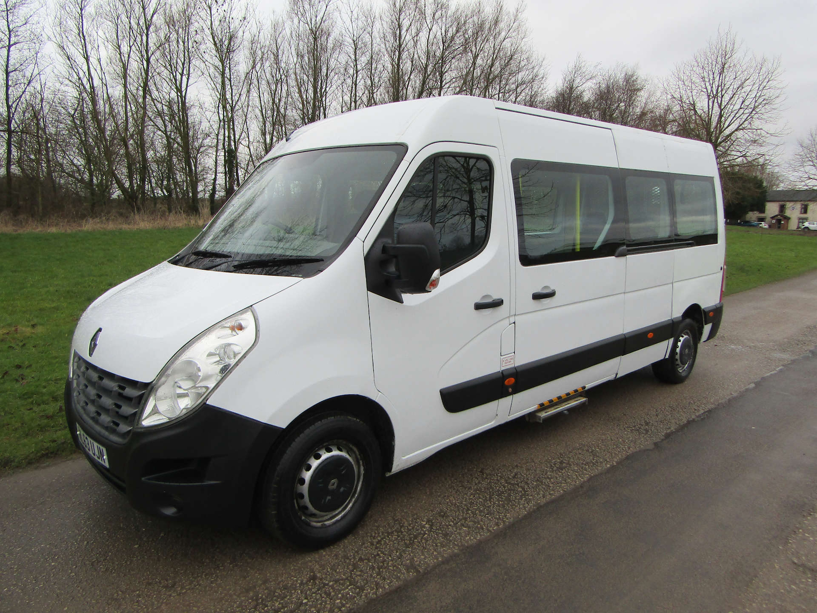 Used Renault Master LM35 Wheelchair Accessible Vehicle Minibus WAV for ...