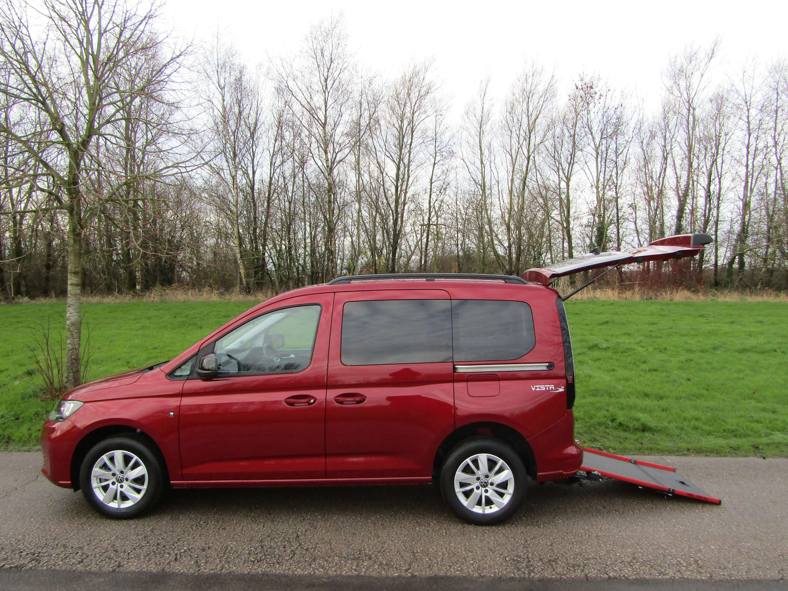 Used Volkswagen Caddy Life SWB AUTOMATIC Wheelchair Accessible Vehicle ...