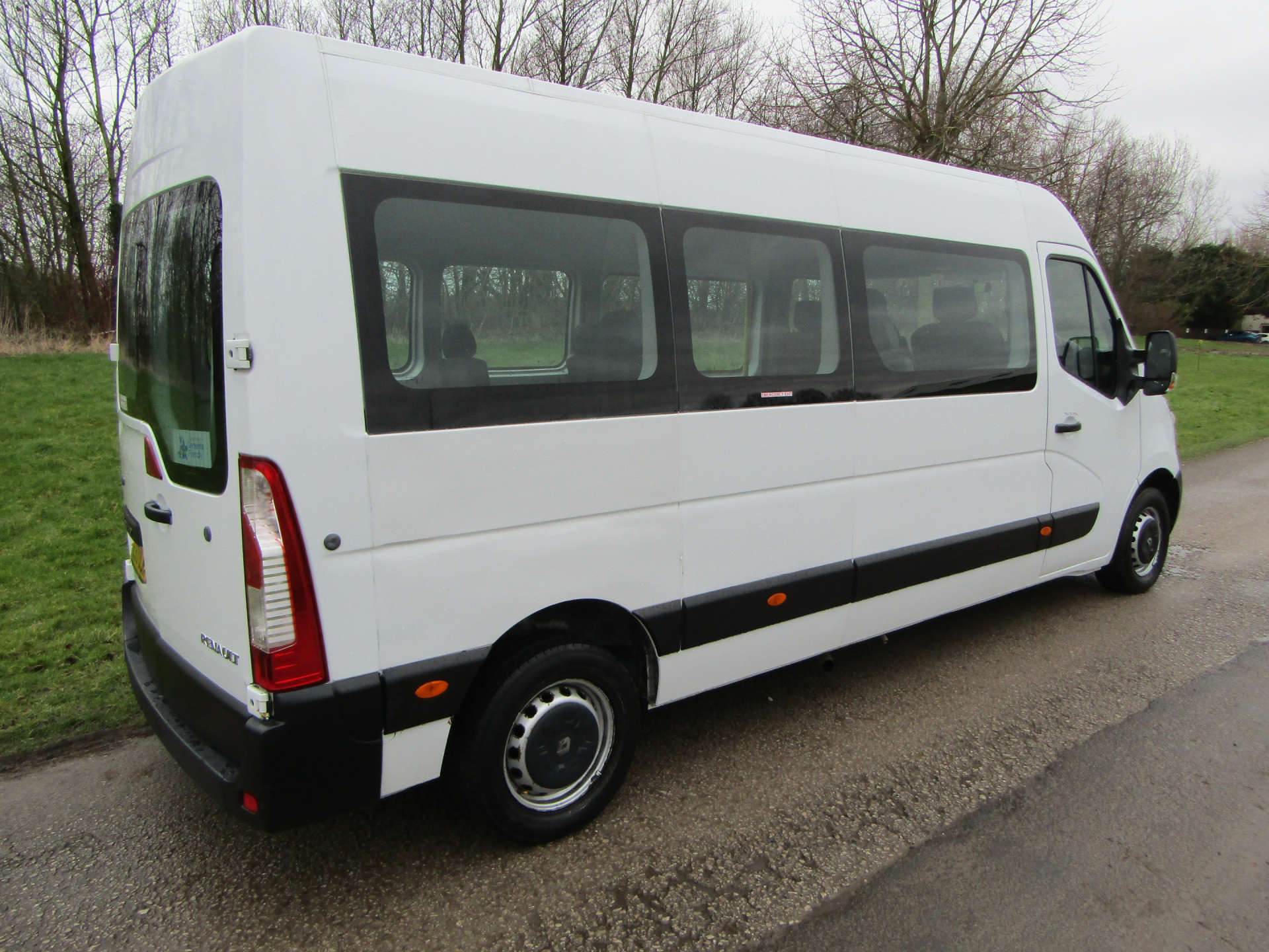 Used Renault Master LM35 Wheelchair Accessible Vehicle Minibus WAV for ...
