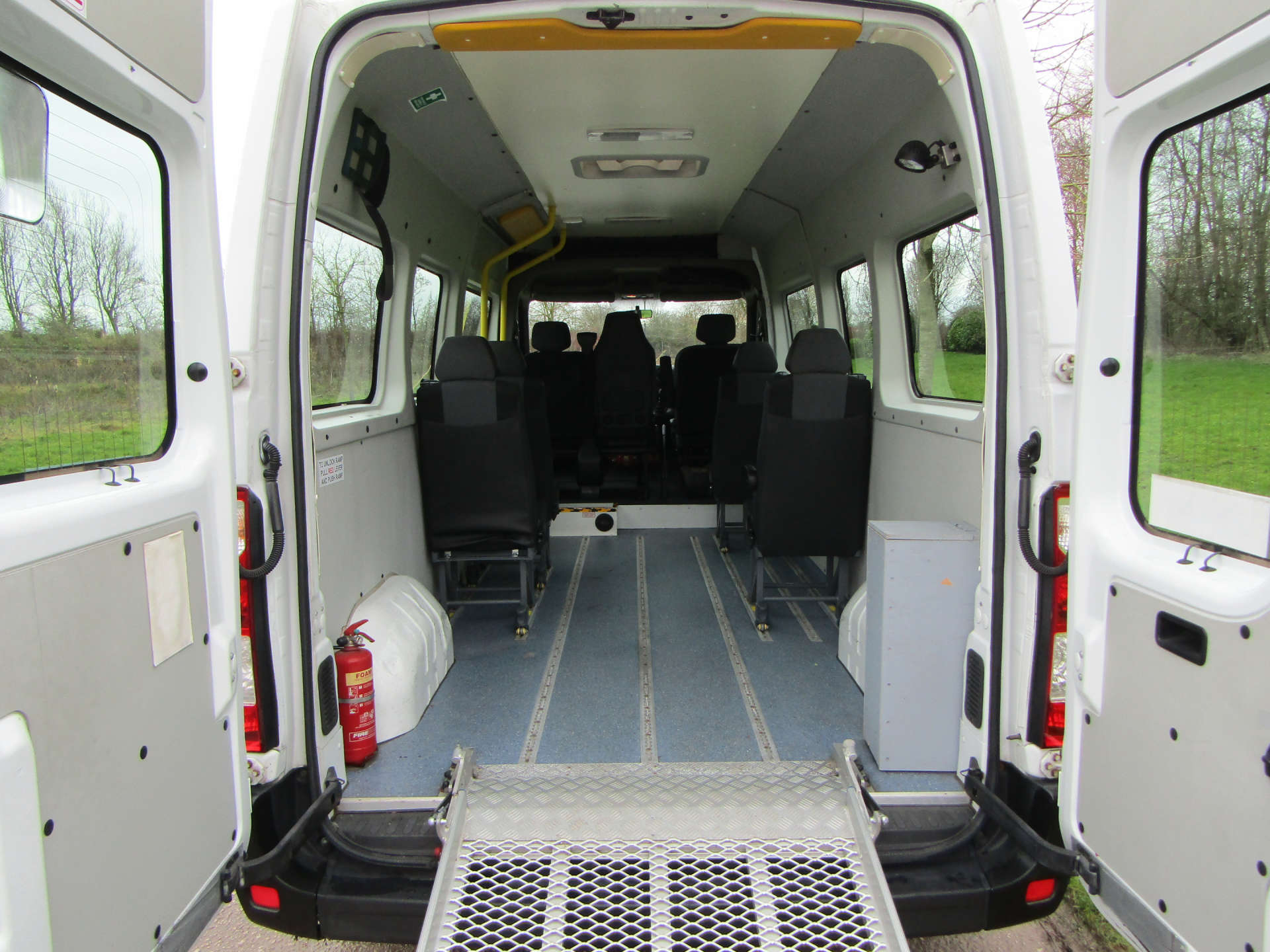 Used Renault Master LM35 Wheelchair Accessible Vehicle Minibus WAV for ...