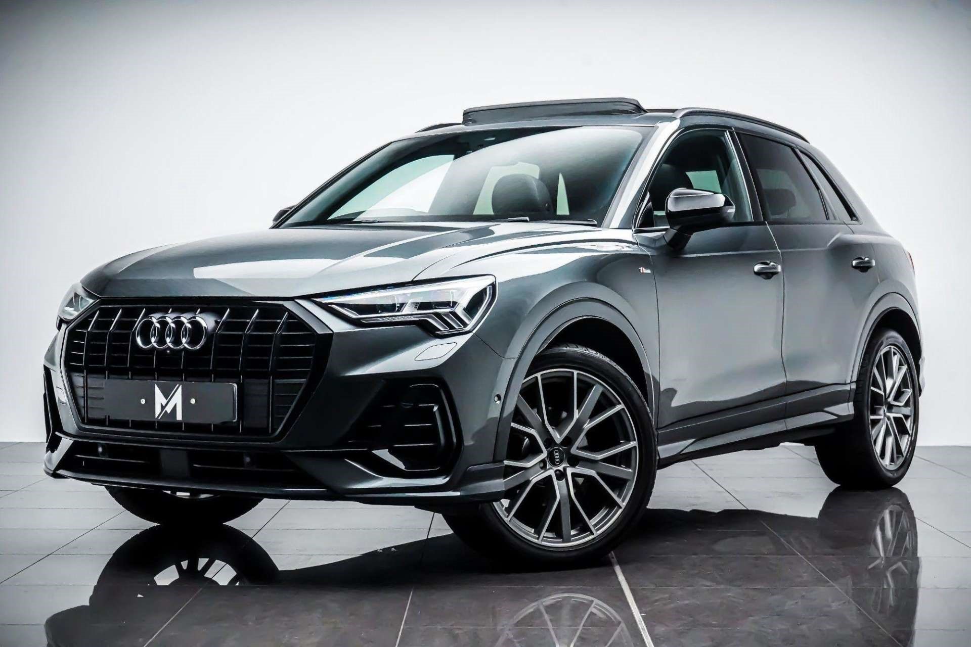 Used Audi Q3 35 Vorsprung SUV Diesel S Tronic Euro 6 (s/s) PAN ROOF ...