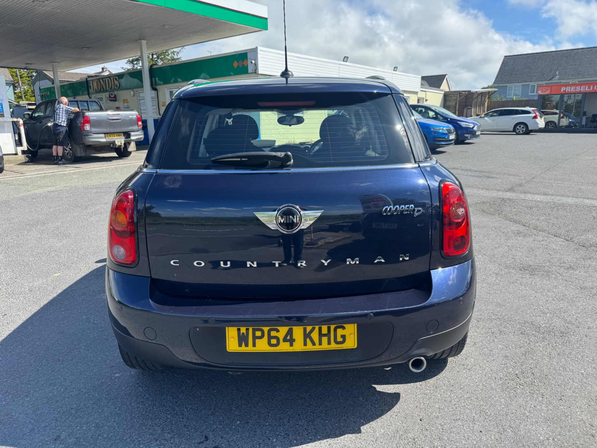 Used MINI Cooper COOPER D AUTOMATIC 2.0TD BUSINESS for sale in Narberth ...