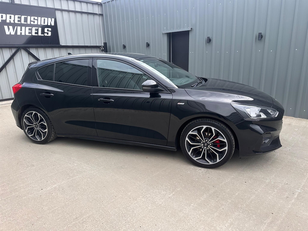 Used Ford Focus 1.0T EcoBoost ST-Line X Euro 6 (s/s) 5dr for sale in ...