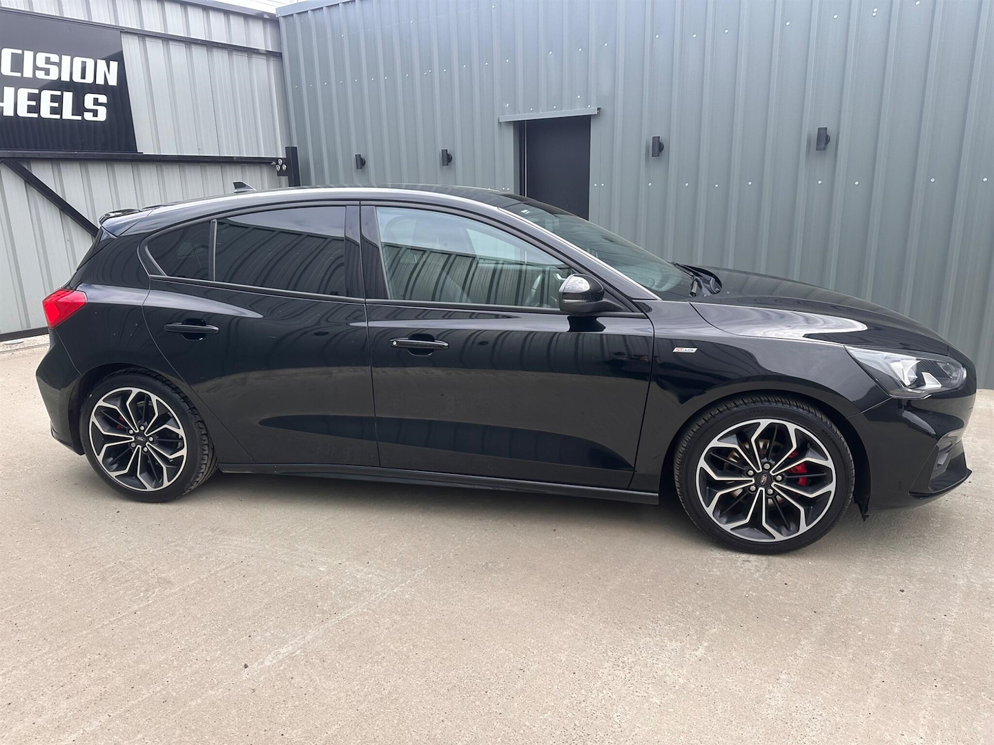 Used Ford Focus 1.0T EcoBoost ST-Line X Euro 6 (s/s) 5dr for sale in ...
