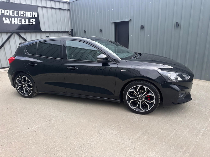 Used Ford Focus 1.0T EcoBoost ST-Line X Euro 6 (s/s) 5dr for sale in ...